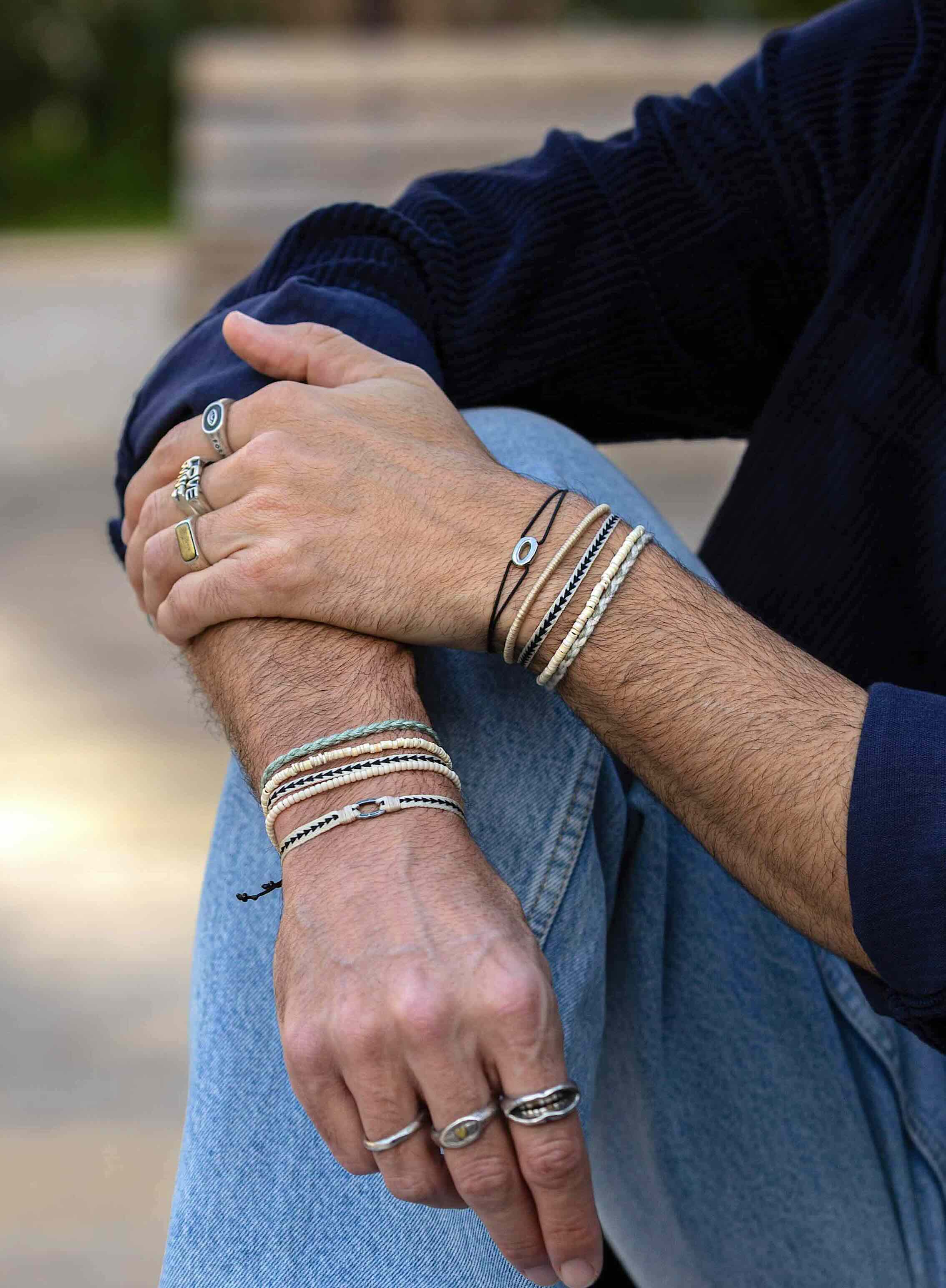 All bracelets - Kompsós